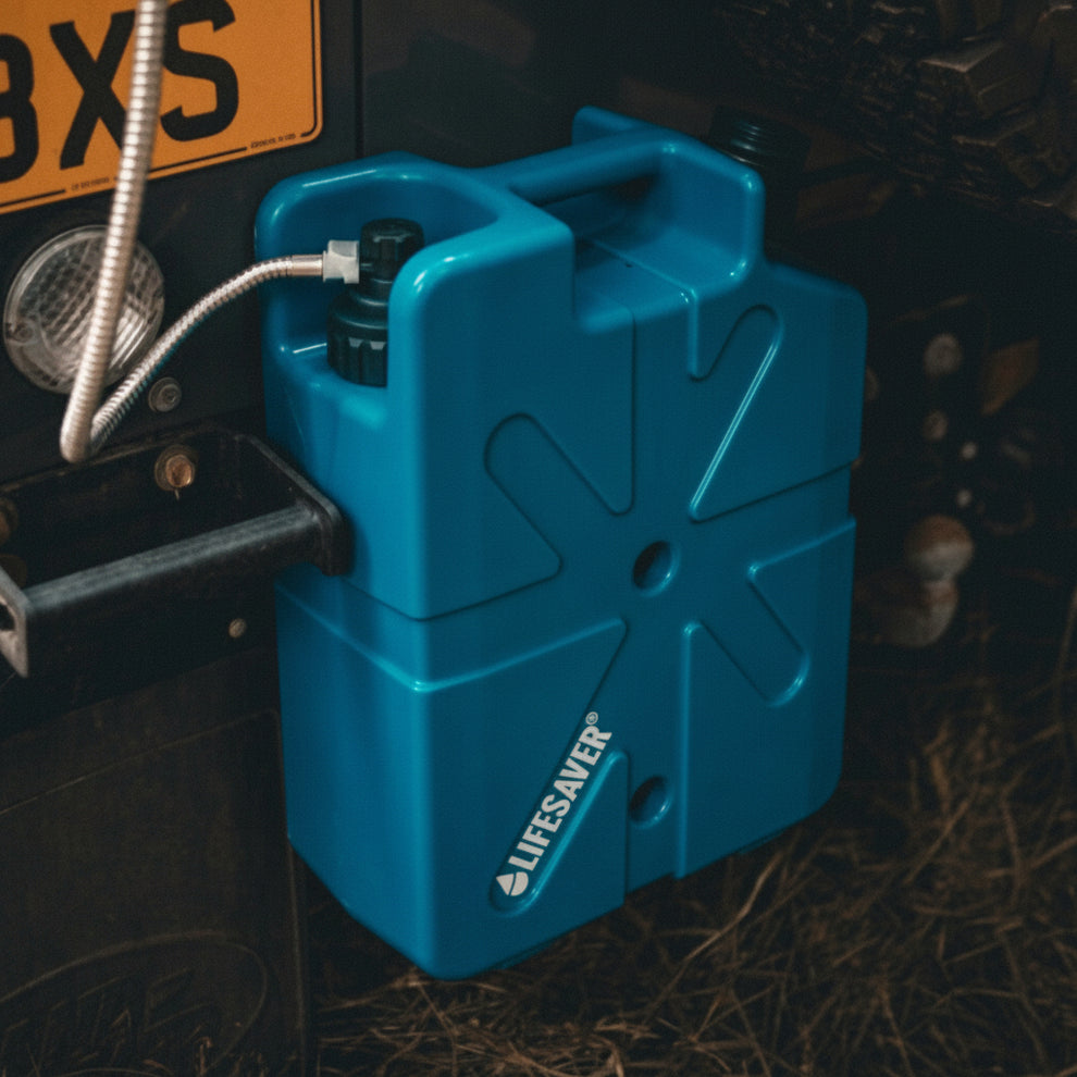 Lifesaver • Jerrycan Shower • Draagbare outdoor douche-set | Outdoor Food